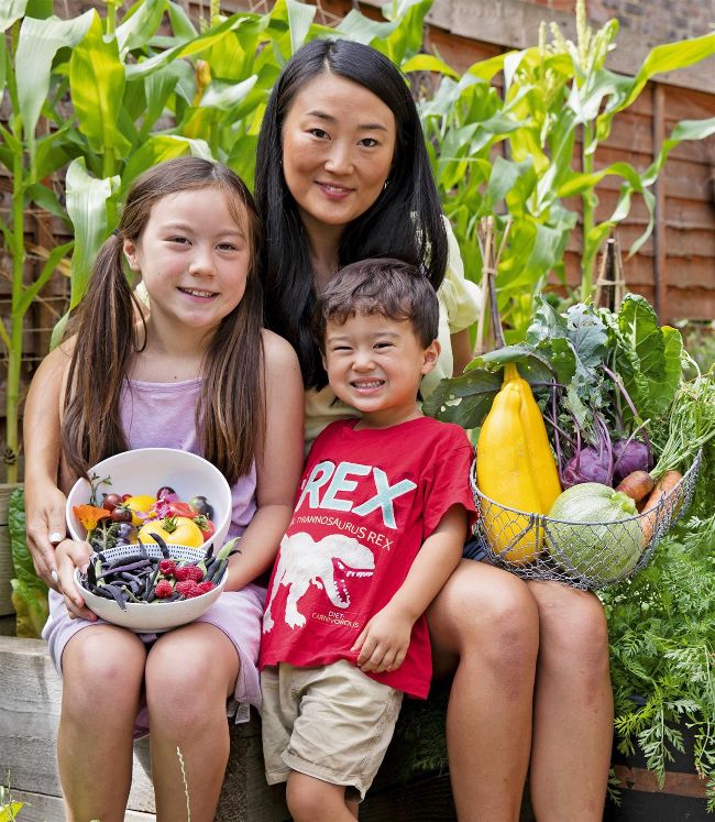 10 best crops to GROW WITH KIDS | BBC Gardeners’ World Magazine June 2023