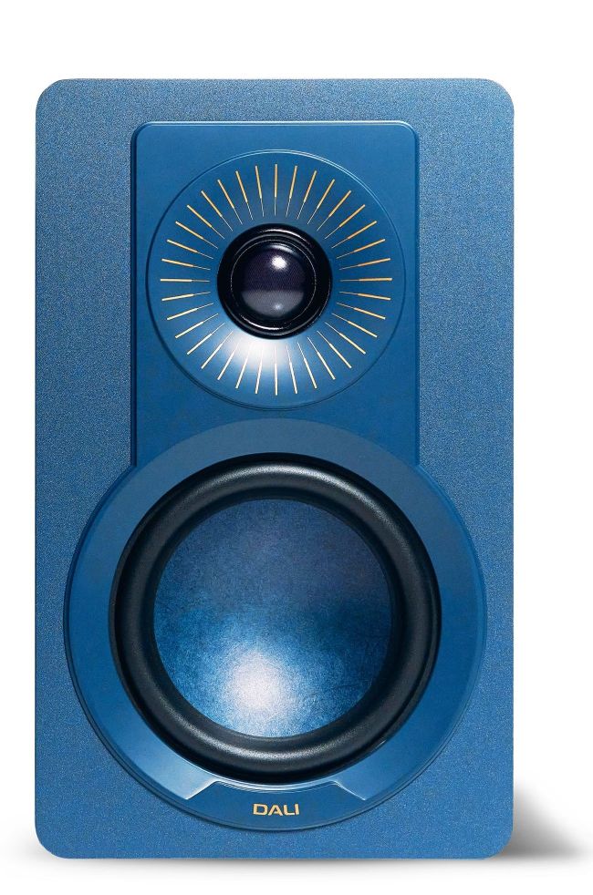Dali Kupid vs Wharfedale Diamond 12.1: which five-star bookshelf ...