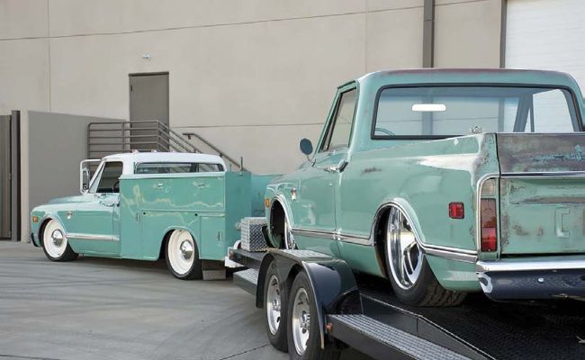 TOP 10 QUESTIONS ABOUT LOWERED TRUCKS | Street Trucks May 22