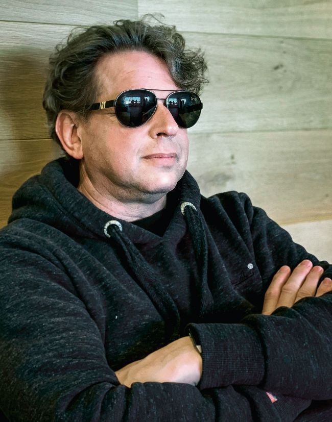 Peter F Hamilton | SFX January 2026