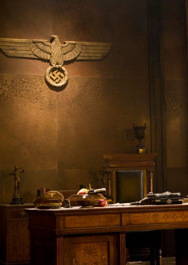 LET’S KILL HITLER | Doctor Who Magazine 622