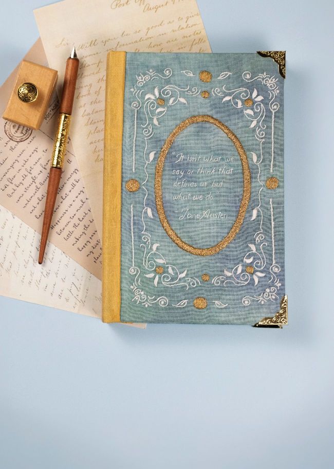 Austen Artistry | Stitch magazine Dec/Jan 25/26