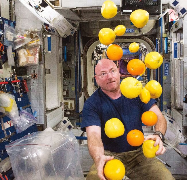 A DAY IN THE LIFE OF AN ASTRONAUT | How It Works Issue 183