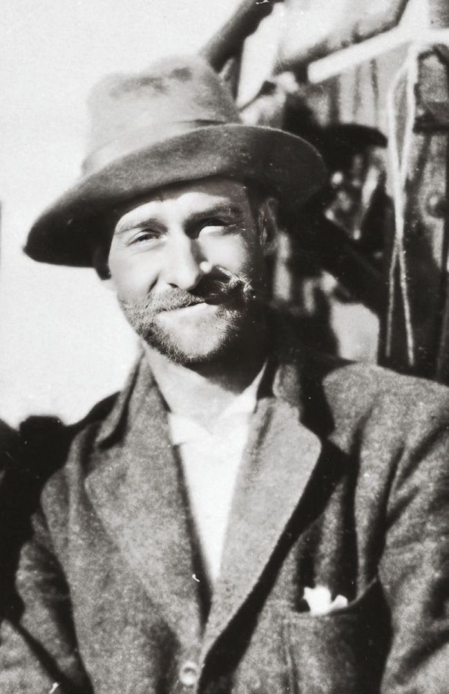 DESERT DAREDEVIL | History of War Issue 154