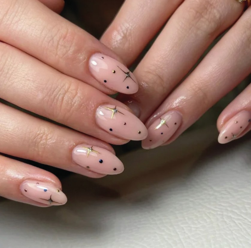 NAIL Clippings | Pocketmags.com - Scratch Magazine